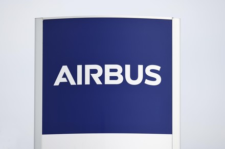 3,000 Airbus logo Stock Pictures, Editorial Images and Stock Photos ...
