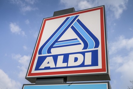 250 Aldi logo Stock Pictures, Editorial Images and Stock Photos ...
