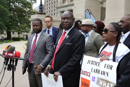 autopsy report lashawn thompson press comference atlanta Stock Photos (Exclusive) | Shutterstock