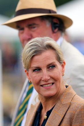 Sophie Hrh Duchess Edinburgh Resented Bouquet Editorial Stock Photo ...