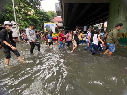 Filipinos Wade Through Flooded Street Manila Editorial Stock Photo - Stock Image | Shutterstock