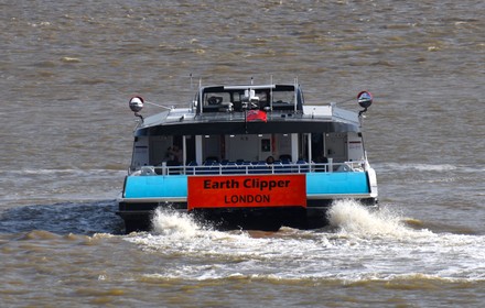 500 Thames clipper Stock Pictures, Editorial Images and Stock Photos ...