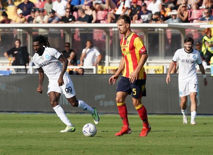 750 Lecce football team Stock Pictures, Editorial Images and Stock ...