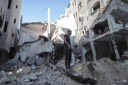 Aftermath Israeli Airstrike Gaza Palestine On Editorial Stock Photo ...