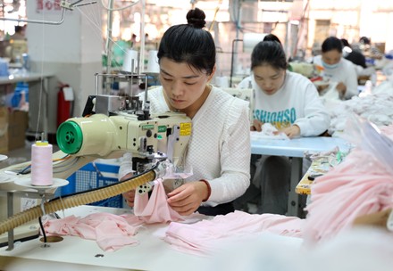 500 Chinese workforce Stock Pictures, Editorial Images and Stock Photos ...