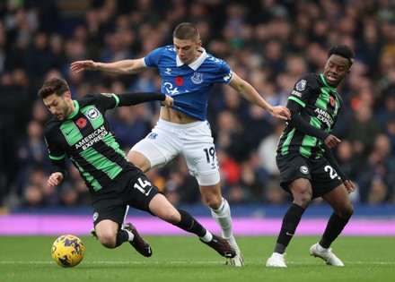 Vitaliy Mykolenko Everton Competes Ball Adam Editorial Stock Photo ...