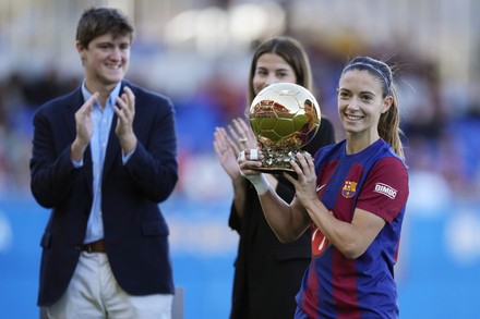Fc Barcelona Midfielder Aitana Bonmati Presents Editorial Stock Photo ...