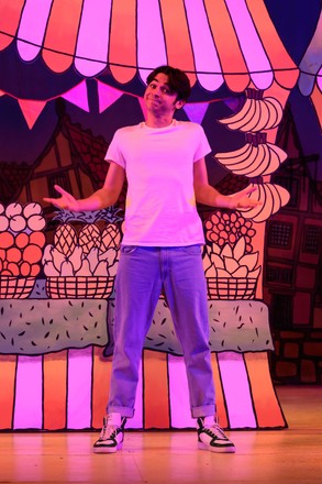 Hackney Empire Presents Their Annual Pantomime Editorial Stock Photo ...