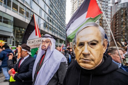 palestine protest bae offices on bankside london Stock Photos ...