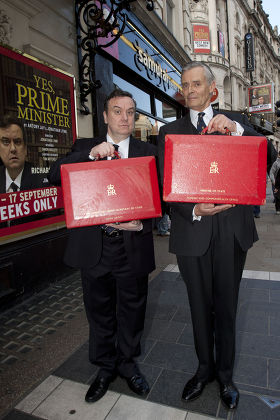 Richard Mccabe Jim Hacker Simon Williams Editorial Stock Photo - Stock ...