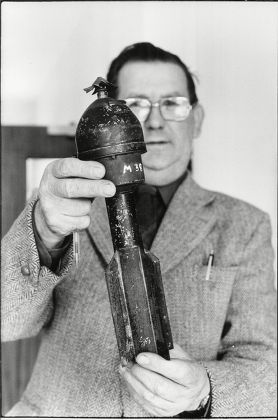 Bomb Disposal Expert Ken Crowle Unidentifed Editorial Stock Photo ...