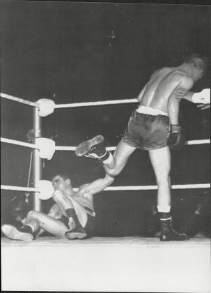 Boxing John Caldwell V Alphonse Halimi Editorial Stock Photo - Stock ...