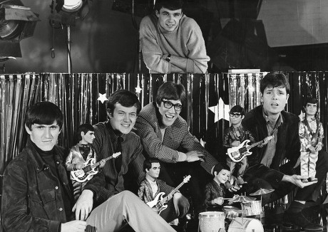 Bruce Welch Brian Bennett Hank Marvin Editorial Stock Photo - Stock ...