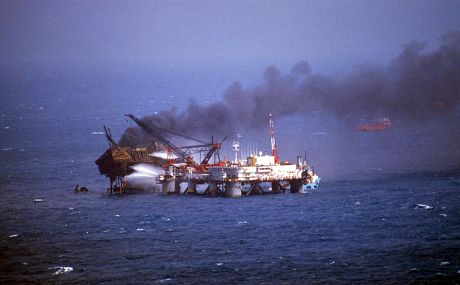 Piper Alpha Oil Rig Editorial Stock Photo - Stock Image | Shutterstock