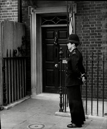 London Smith Square Police Guard Outside Editorial Stock Photo - Stock ...