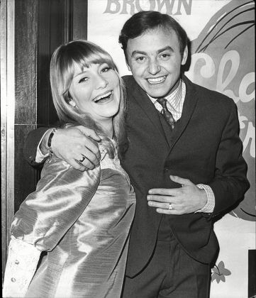 Gerry Marsden Gerry Pacemakers Fame Takes Editorial Stock Photo - Stock ...