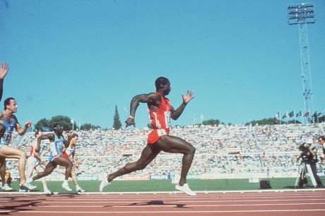 Ben Johnson Winning 100 Metres Race Editorial Stock Photo - Stock Image ...