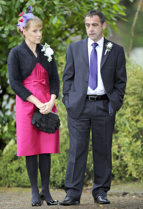 imágenes de Coronation Street wedding of Sian Powers and Sophie Webster ...