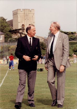 Athlete Sir Roger Bannister John Landy Editorial Stock Photo - Stock ...