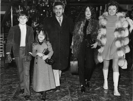 20,000 1960s children Stock Pictures, Editorial Images and Stock Photos ...