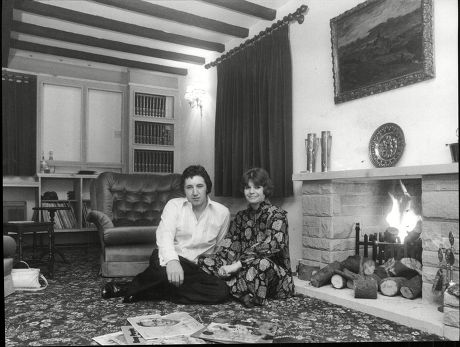 Gill Moran Husband James Joseph Mulqueen Redakčních stock fotografií ...