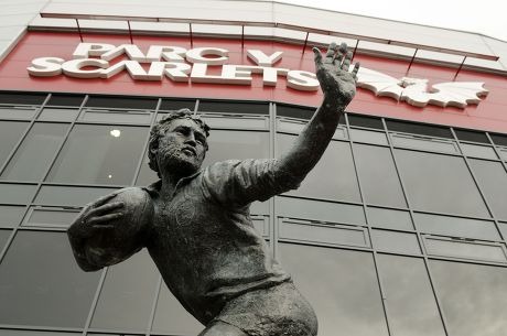 Statue Welsh Rugby Hero Broadcaster Ray Editorial Stock Photo - Stock ...