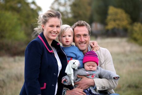 Ben Fogle and family in Notting Hill, London, Britain - 24 Oct 2011 ...