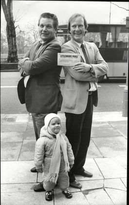 Pools Winner Charlie Needham Leicester Granddaughter Editorial Stock ...