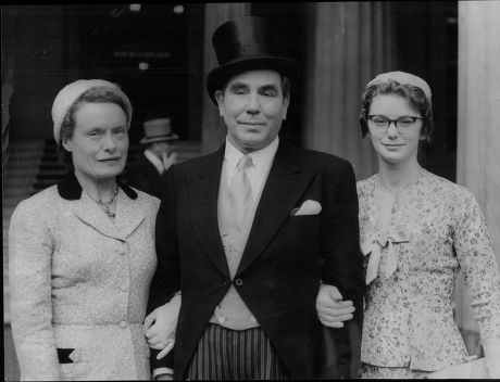 Actor Donald Wolfit Knoighted By Queen Editorial Stock Photo - Stock ...