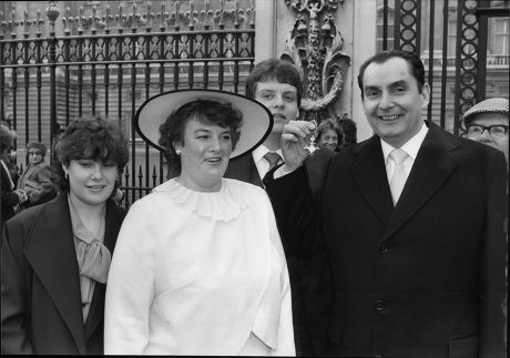 Ray Reardon Snooker Player Wife Susan - Foto de stock de contenido ...