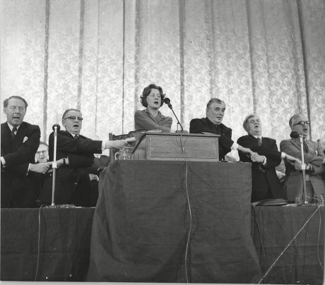 20,000 1950s politics Stock Pictures, Editorial Images and Stock Photos ...