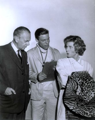 250 Raymond massey Stock Pictures, Editorial Images and Stock Photos ...