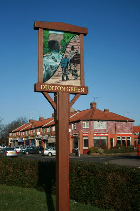 Dunton Green Village Signpost Sevenoaks Kent Editorial Stock Photo ...