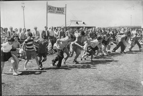 Daily Mail Beach Sports Day Hove Editorial Stock Photo - Stock Image ...
