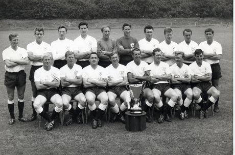 Tottenham Hotspur Team Photocall 196364 Back Editorial Stock Photo ...