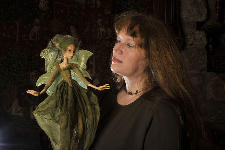 Brian and Wendy Froud, Fairy artists and model makers. - 28 Jan 2012 ...