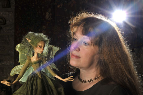 Brian and Wendy Froud, Fairy artists and model makers. - 28 Jan 2012 ...