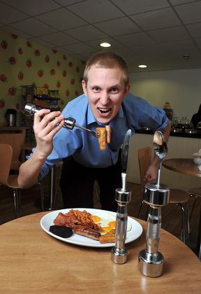 Knife, fork and spoon dumbbell 'Eat Fit' cutlery set, Britain - 10 Feb ...