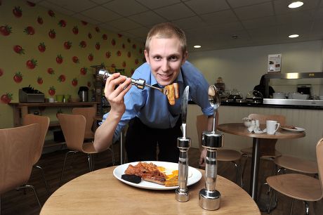 Knife, fork and spoon dumbbell 'Eat Fit' cutlery set, Britain - 10 Feb ...