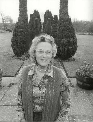 Rosemary Verey Author Gardener Here Gardens Editorial Stock Photo ...