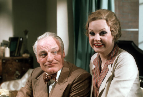 12 Judi maynard Stock Pictures, Editorial Images and Stock Photos ...