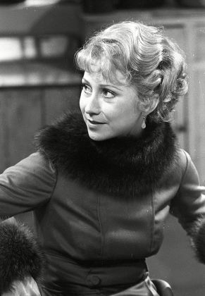 Fanny Rowe Miss Montgomery Hugh Paddick - Foto de stock de contenido ...