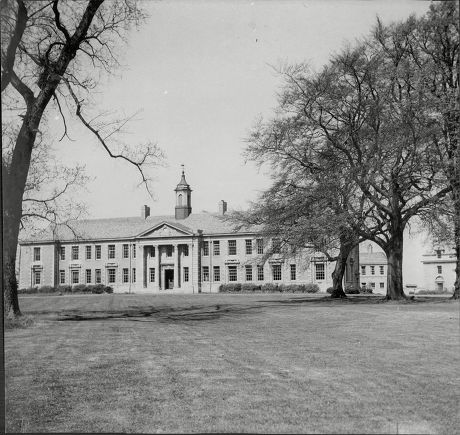 55 Merchiston Stock Pictures, Editorial Images and Stock Photos ...