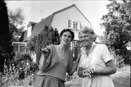 500 Gillick Stock Pictures, Editorial Images and Stock Photos ...