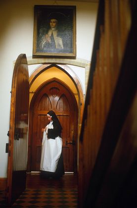 Nun Standing Doorway Convent Cirencester Editorial Stock Photo - Stock ...