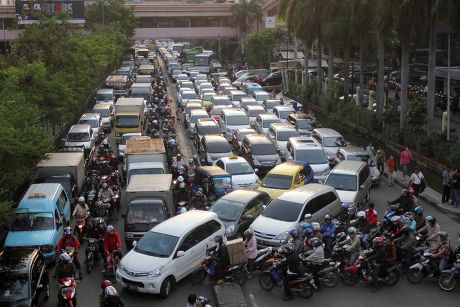 Road Crowded Vehicles Editorial Stock Photo - Stock Image | Shutterstock