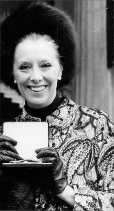 Actress Margaret Tyzack Her Obe 1970 Editorial Stock Photo - Stock ...