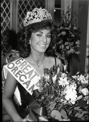 Jill Saxby Miss Great Britain Tiara Editorial Stock Photo - Stock Image ...