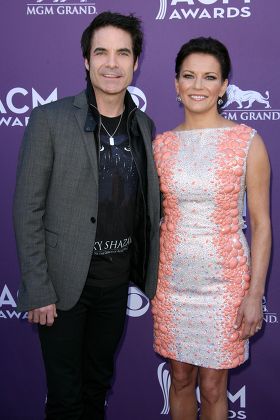 Pat Monahan Martina Mcbride Editorial Stock Photo - Stock Image ...