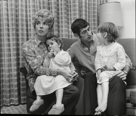 Peter Bonetti Chelsea Goalkeeper Here Wife Editorial Stock Photo ...